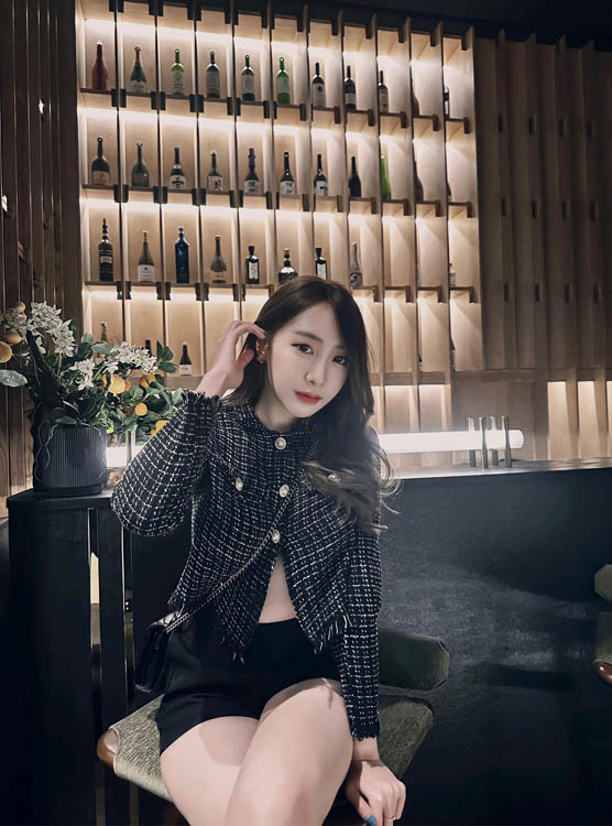 โดนัท ไซส์มินิ d.donus นางแบบ พริตตี้ เน็ตไอดอล สายแซ่บ เซ็กซี่18+